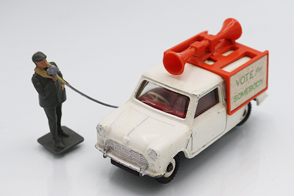 ミニカーショップ ケンボックス G.B DINKY★★MINI-VAN(選挙カー)(VOTE for SOMEBODY) ※ディンキー・チップ ...